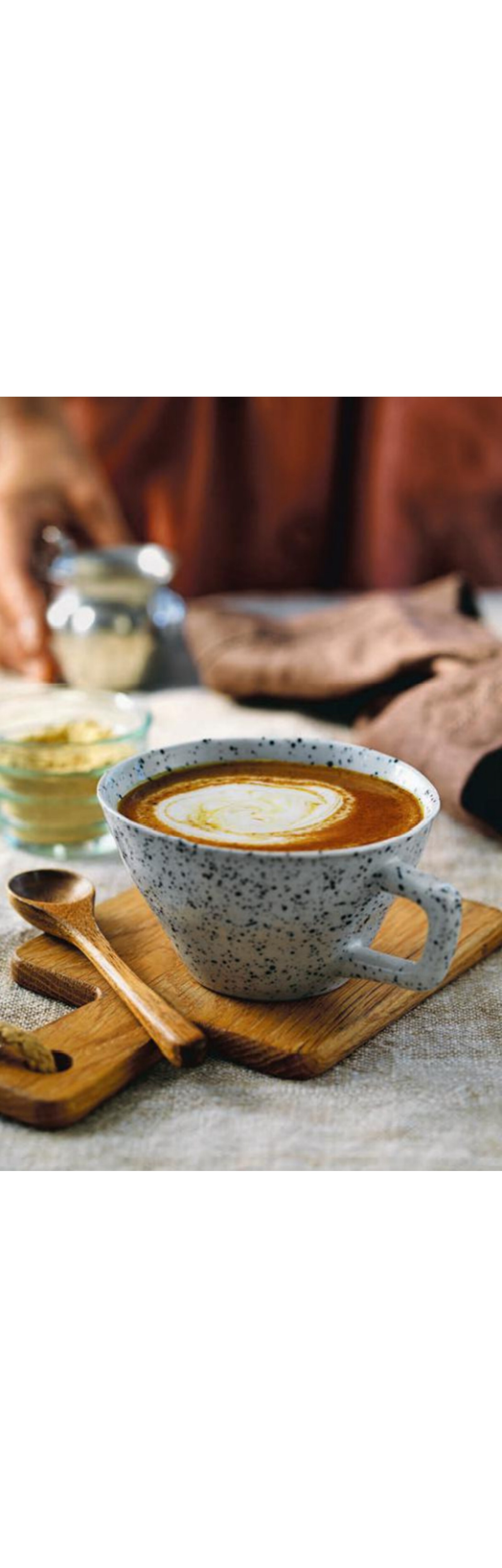 Kuuma kaakao kanelilla ja macalla - Life